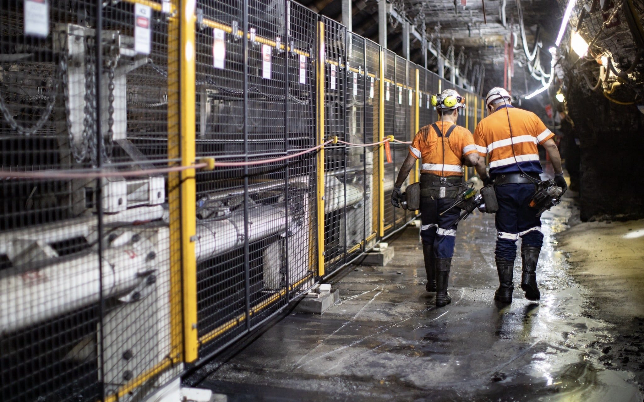 Anglo American excavation guard draws industry attention - Safe To Work