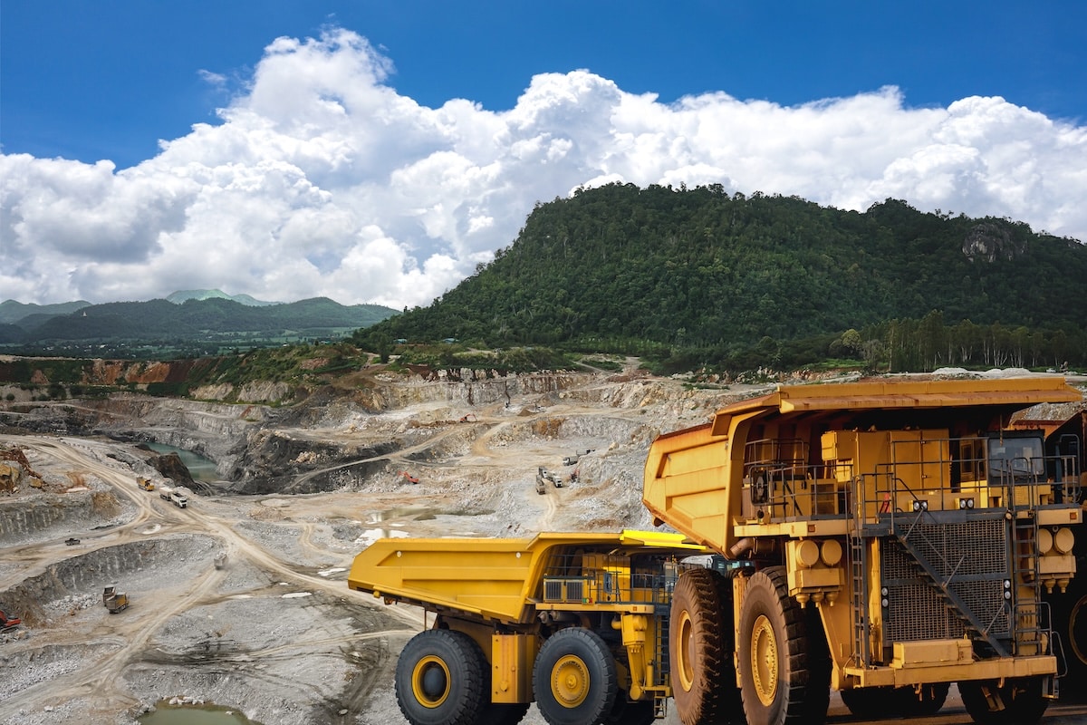 Mine site reporting lapse spurs stronger safety oversight - Safe To Work